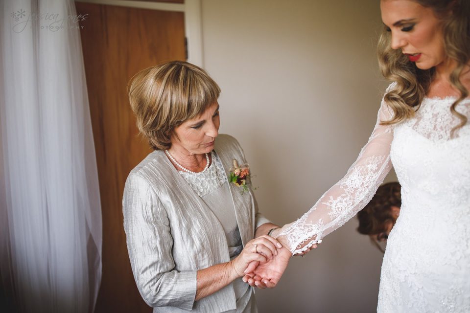 Sarah and Josh – Married! - Jessica Jones Photography